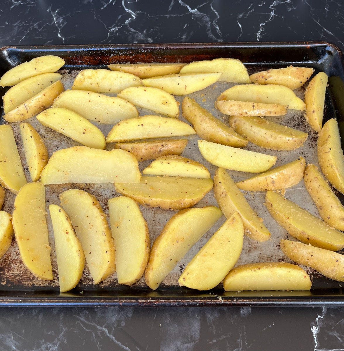 How To Make Buffalo Wild Wings Potato Wedges (Copycat Recipe ...
