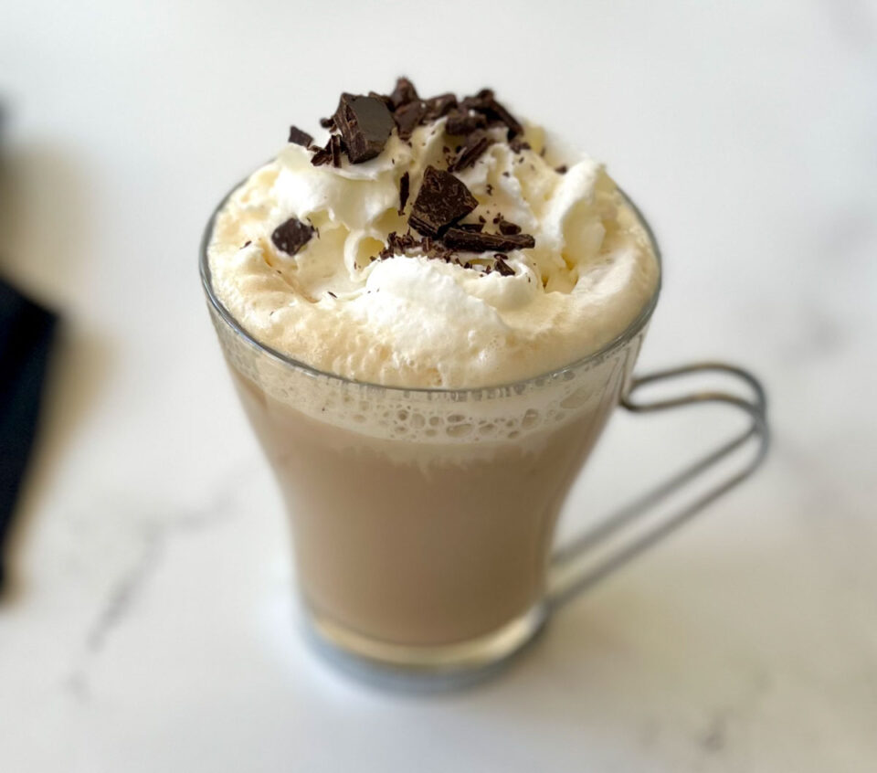 Homemade Hazelnut Latte Recipe (Hot and Iced) - joinmeinthekitchen.com