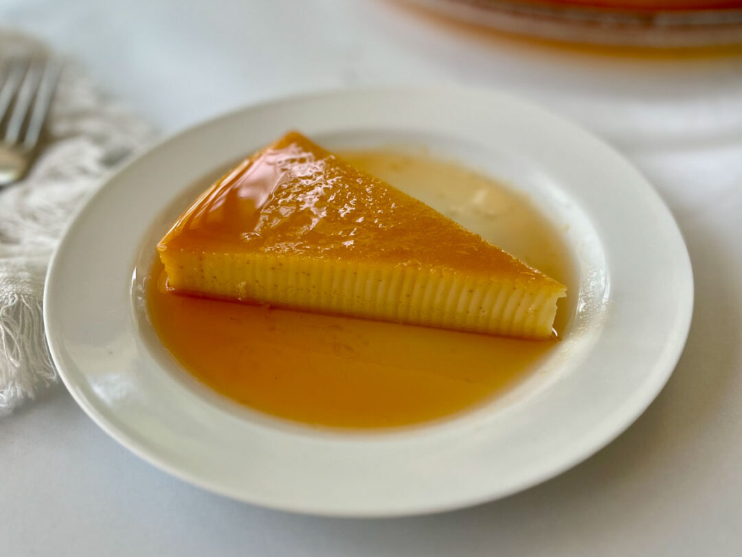 Delicious Creamy Whole Egg Flan De Leche Recipe - joinmeinthekitchen.com
