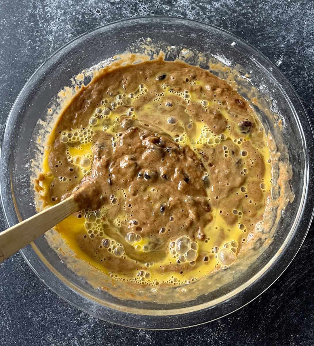 Irish Porter Spice Cake With Dried Fruit Recipe - joinmeinthekitchen.com