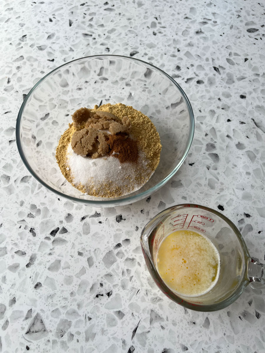 Easy Classic Florida Key West Lime Pie Recipe - joinmeinthekitchen.com