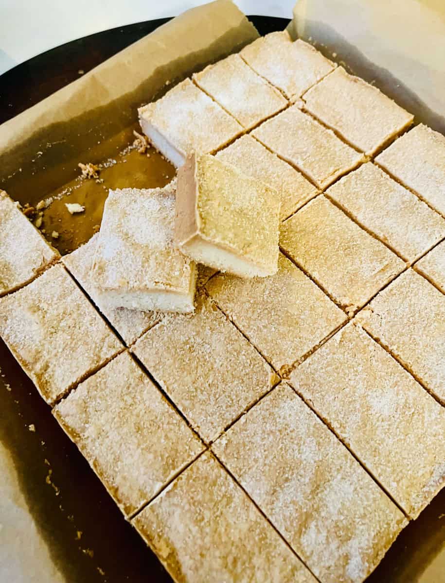 Traditional Scottish Shortbread Recipe - joinmeinthekitchen.com